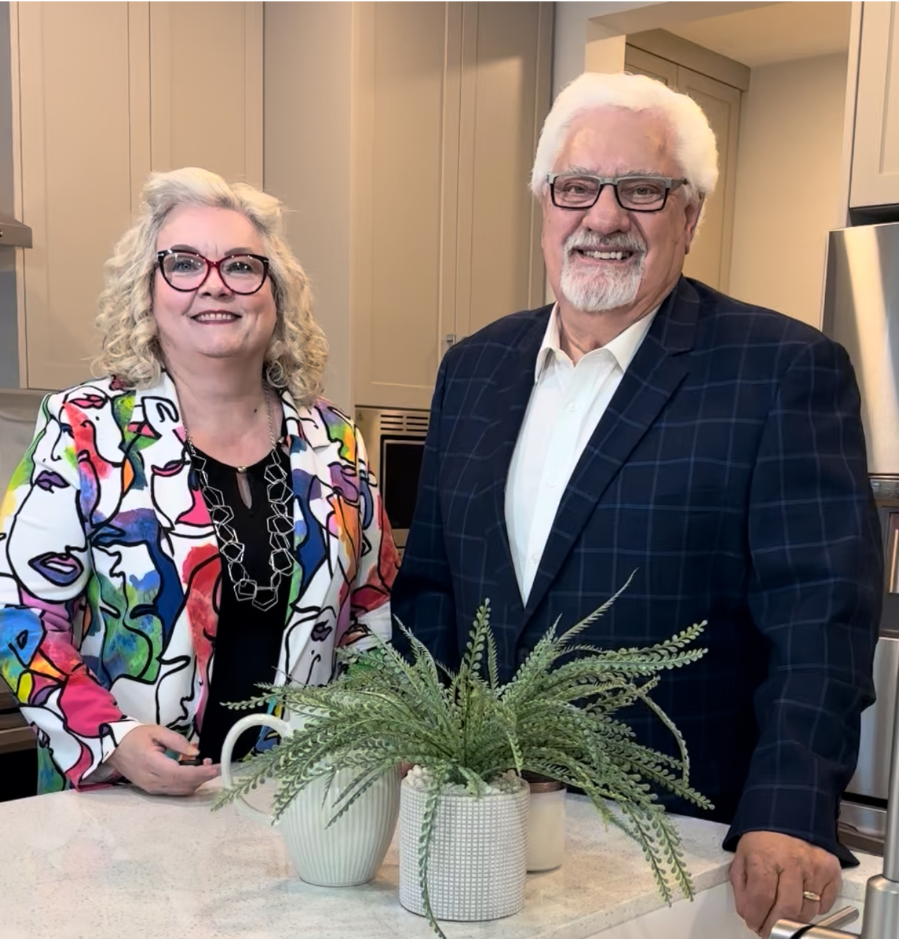 Deborah Schindel & Ron Schuster : Homes & Gardens Real Estate Limited ...